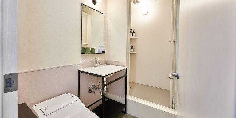 GUEST ROOMS | ホテルモーニングボックス大阪心斎橋【公式】